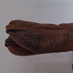 challenger | Shoes | Challenger Brown Leather Cowboy Boots Size 7 ...